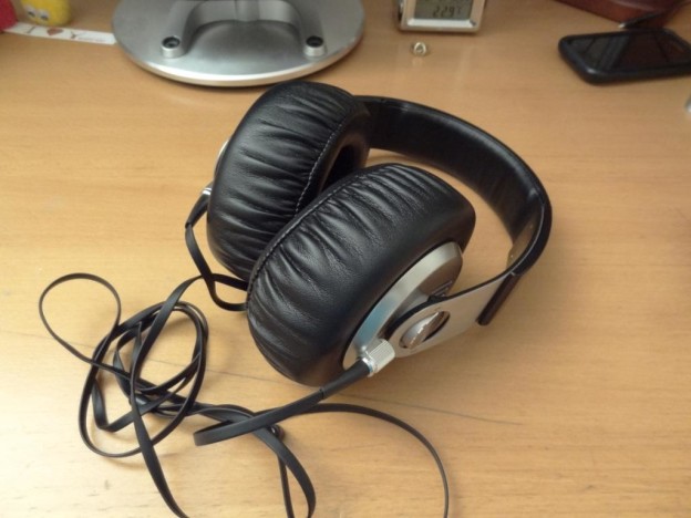 Sony MDR-XB700 – Review – My old favourite set of headphones | Totally ...